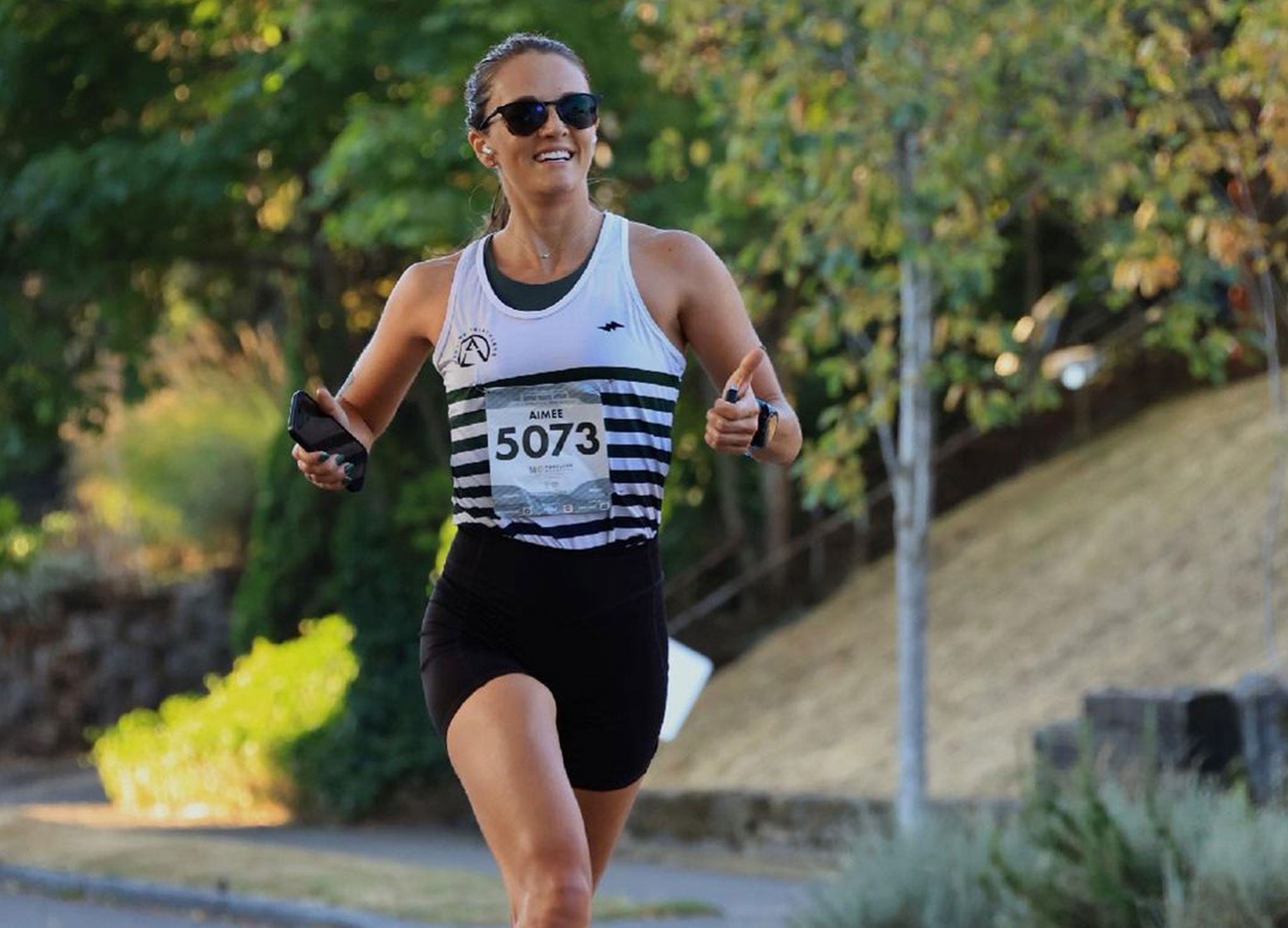 Thunder Singlet - Women